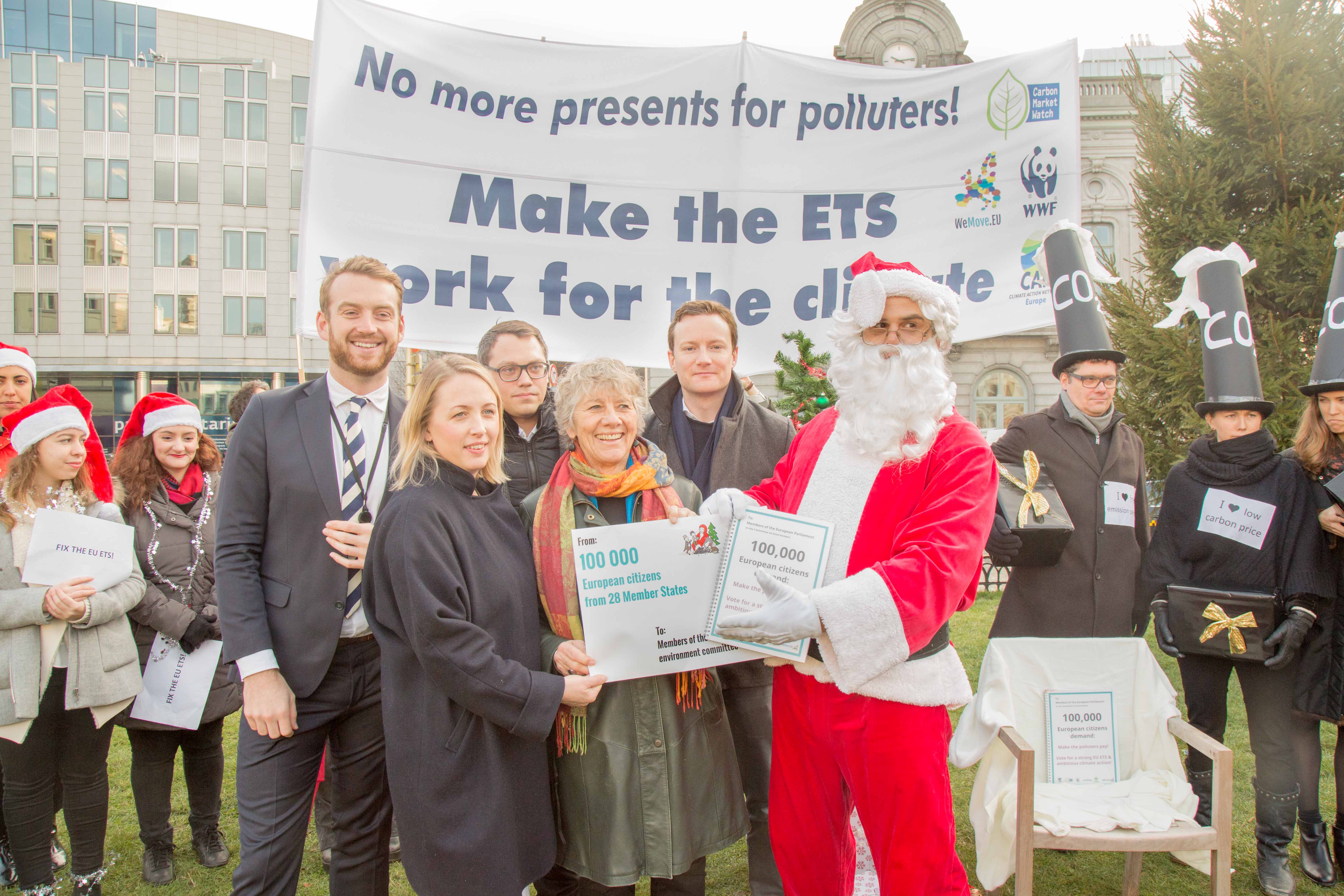 No more presents for polluters! Make the EU ETS work for the climate | WWF